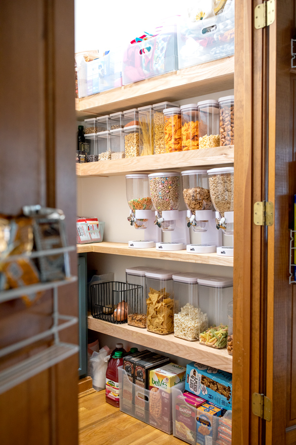 DIY walk-in pantry makeover and renovation » Megan Leigh Acosta